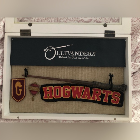 Warner Bros. | Accents | Harry Potter Shadow Box | Poshmark